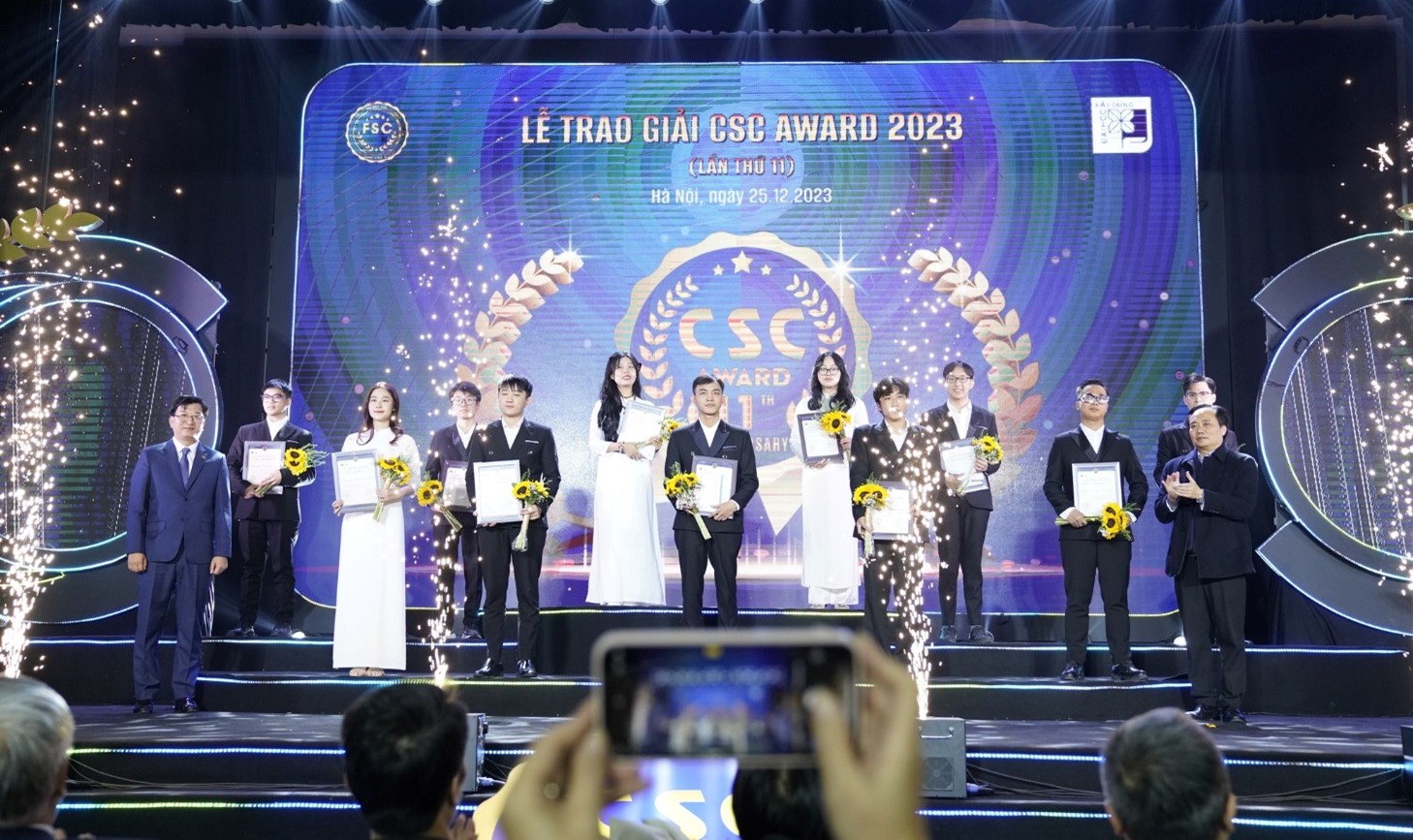 Lễ trao giải CSC AWARD lần thứ 11 (năm 2023) cho sinh viên Trường Đại học Xây dựng Hà Nội